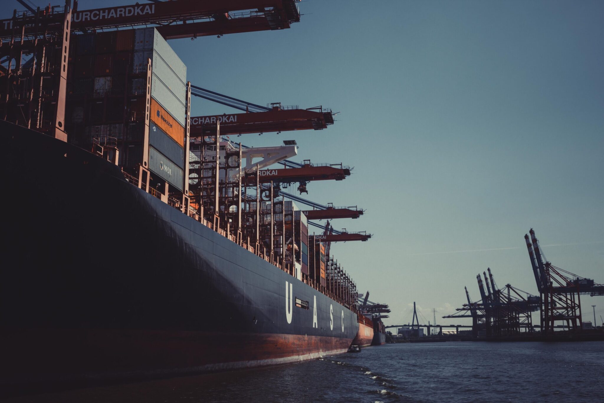 Shipping In The Mississippi River - Import/Export Shipping Company